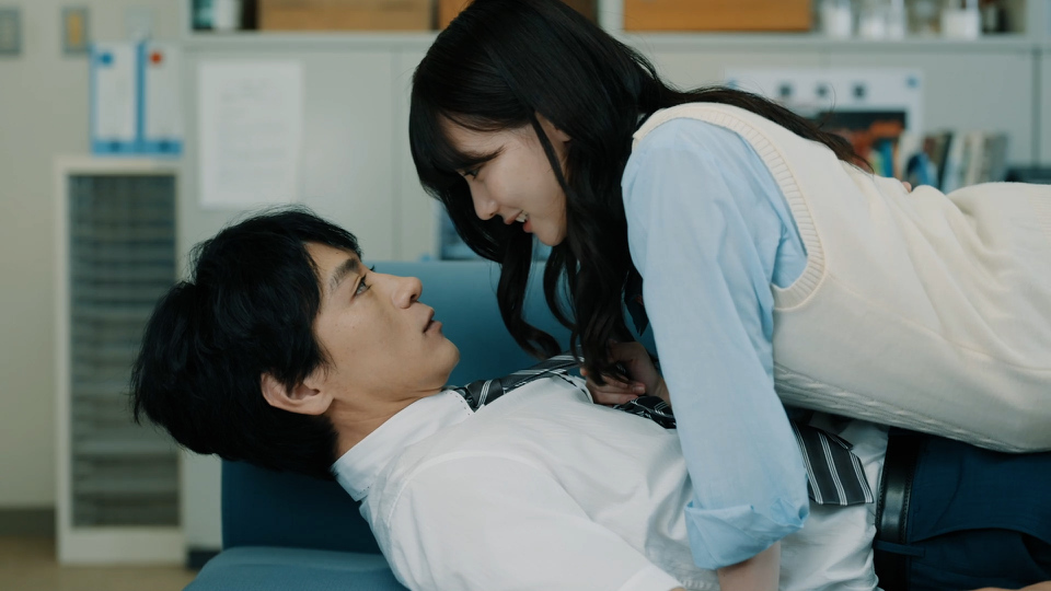 田中美久×細田善彦＋森香澄 背徳感溢れる生徒と教師の不倫を描くTVerオリジナルストーリー「3年C組の担任と不倫してます。」10/1深夜 配信開始！｜3年C組は不倫してます。｜日本テレビ