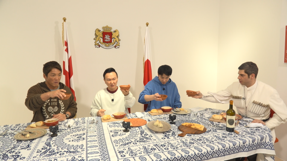 世界の料理を大満喫！大使館のゲンバ！（日テレTOPICS）｜dメニューニュース（NTTドコモ）