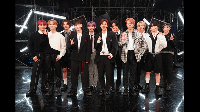 JO1 ライヴでは、尊敬するTRFの楽曲『Overnight Sensation 〜時代はあなたに委ねてる〜』と『With Us』を披露｜MUSIC BLOOD｜日本テレビ