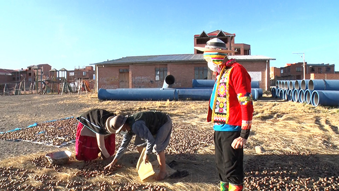 みやぞんボリビア絶景ツアー in ボリビア｜世界の果てまでイッテQ！｜日本テレビ
